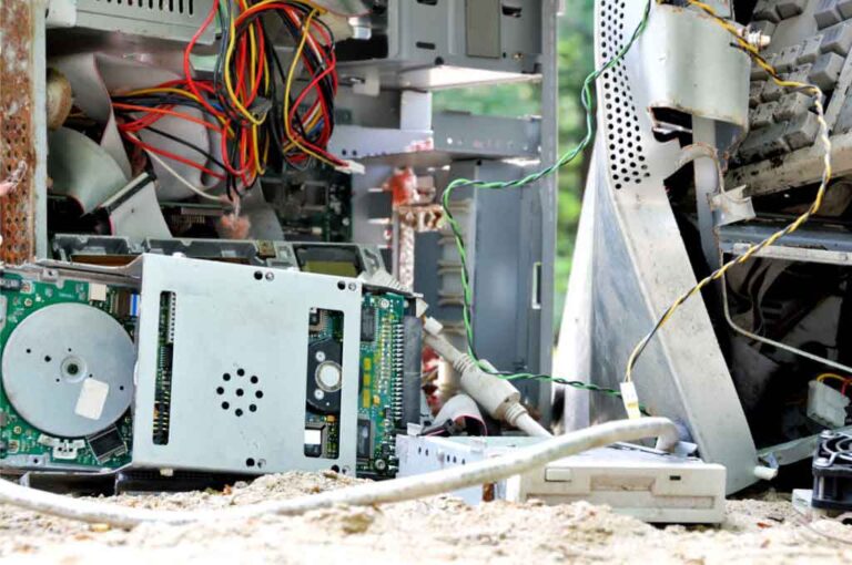 E-Waste and Human Health Hazards - TechReset - Your ITAD Partner.